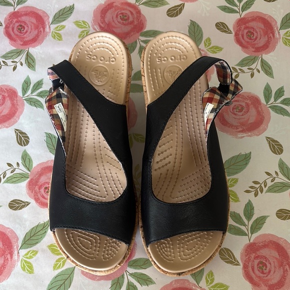 CROCS | Shoes | Crocs Black Wedge Sandals With Comfort Footbed | Poshmark